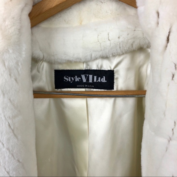 Style VI Ltd | Jackets & Coats | Vintage Style Vi Ltd White Faux Fur ...